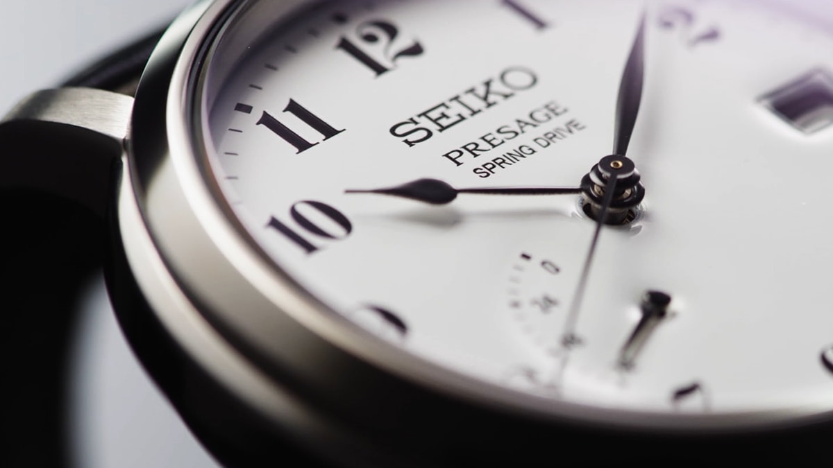 Enamel Dial Spring Drive | Japanese design pioneer Riki Watanabe ...