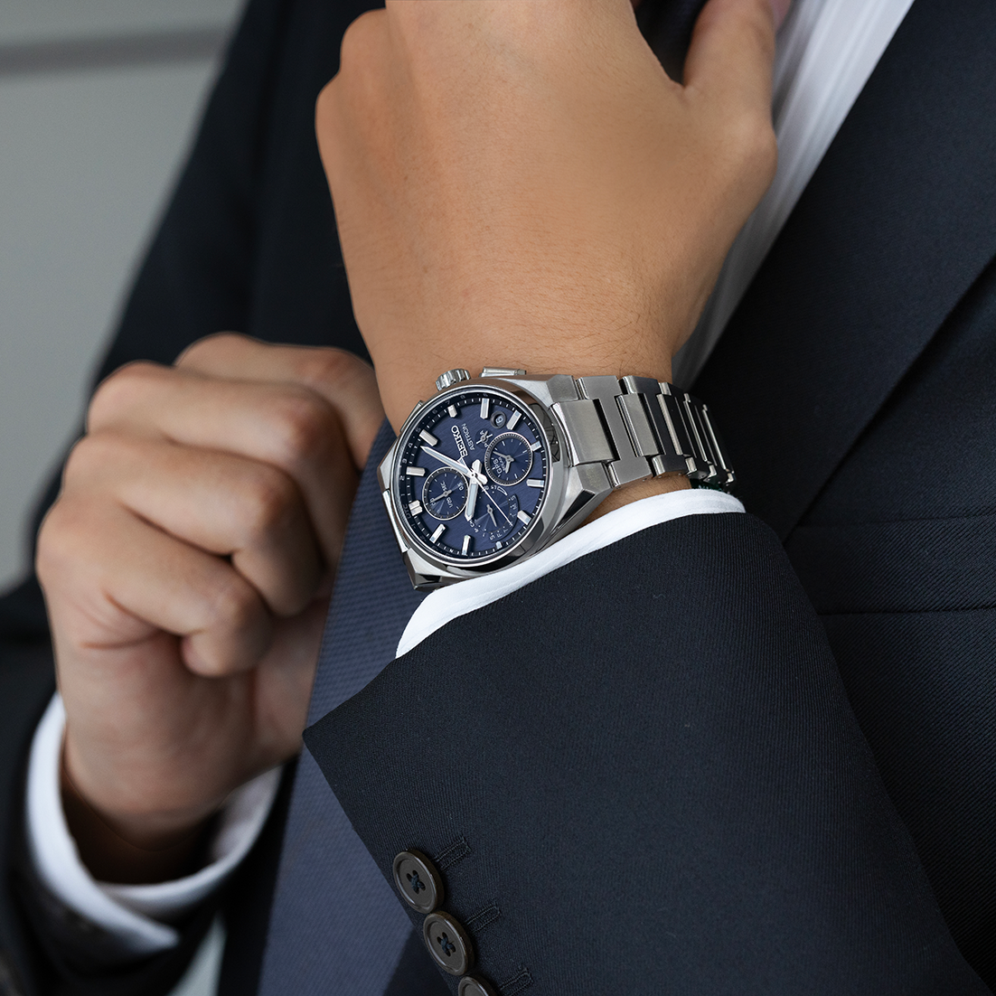 Relógio Astron GPS Solar SSH161J1